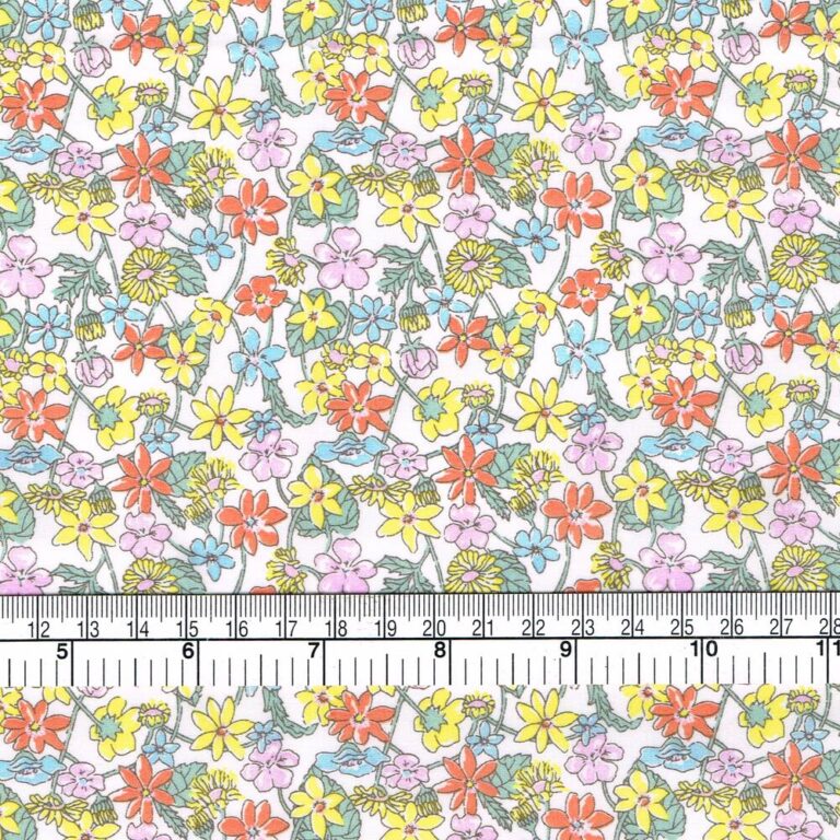 Liberty Tana Lawn® Carmella Daisy C 1.97m Remnant (Box 32) | Alice Caroline