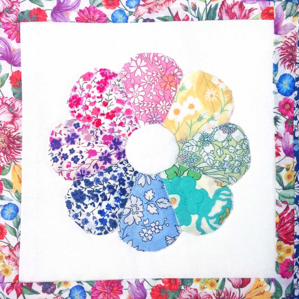 Rainbow Mini Sampler Quilt Kit | Liberty Quilting Fabric