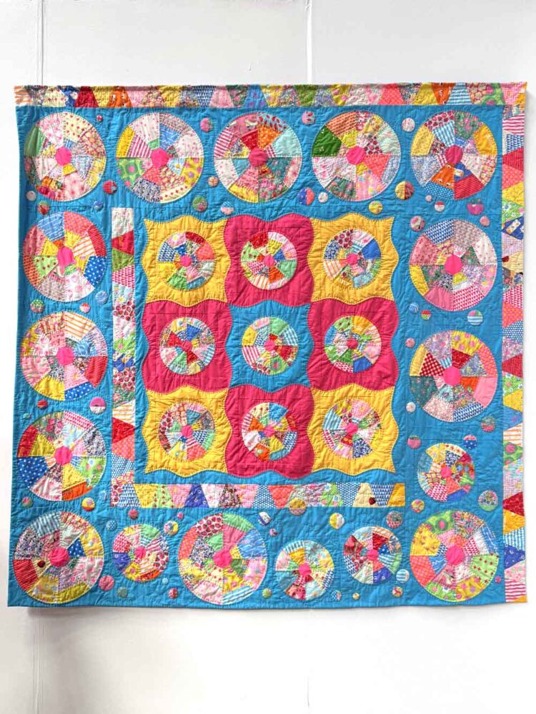 Party Rings: Tracy Aplin’s Colourful Quilt at Festival of Quilts ...